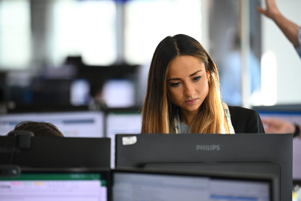 A business on the move. Join us. - Vitol.com