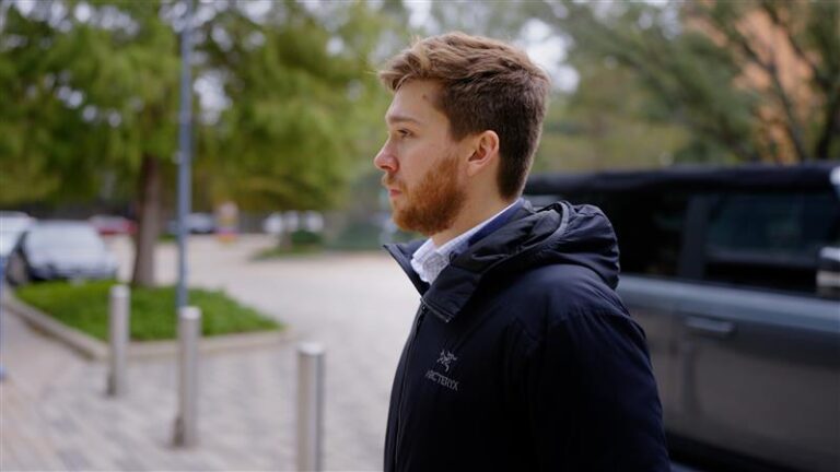 A business on the move. Join us. - Vitol.com